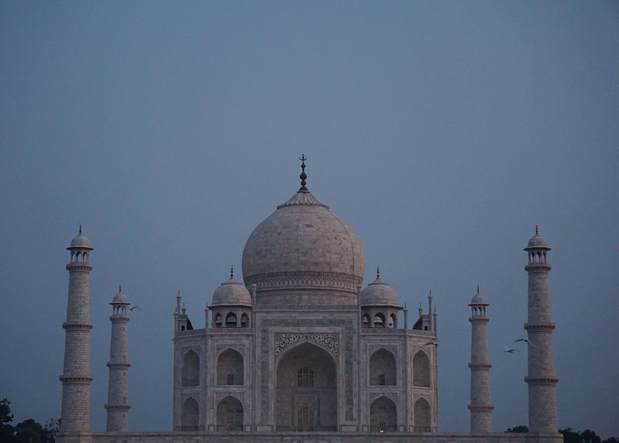 8 Best Spots To View The Taj Mahal From In Agra - Stories of Raku